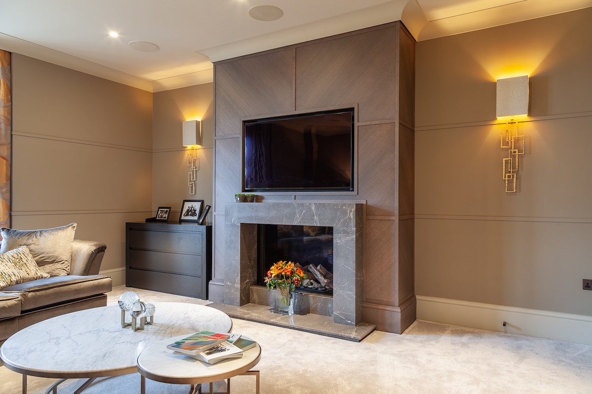 Grey Oak Study - Prestbury, Cheshire | Our portfolio of bespoke, luxury ...