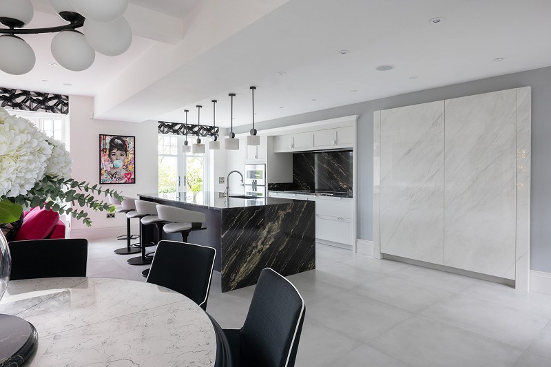 Designing Kitchens for Connection: Spaces That Bring People Together ...
